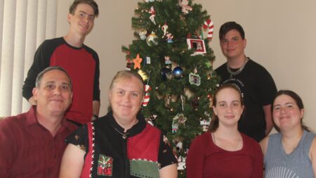 We Wish You a Merry Christmas | Stephen and Ginger Jordan